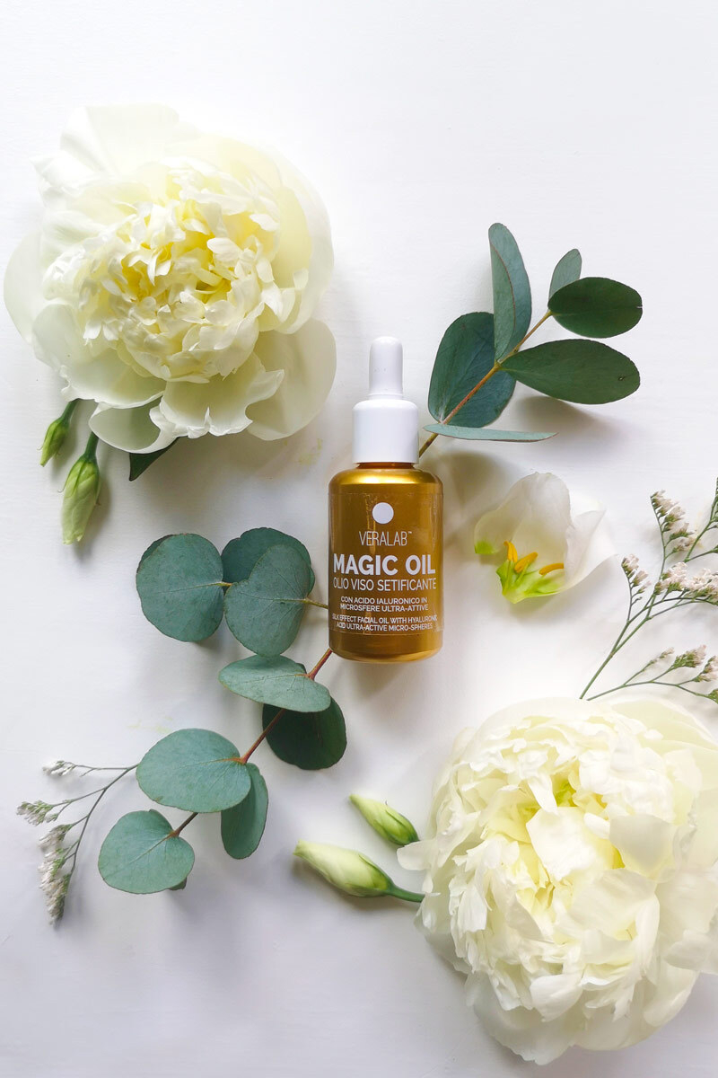 Magic Oil: olio con acido ialuronico per il viso - VeraLab